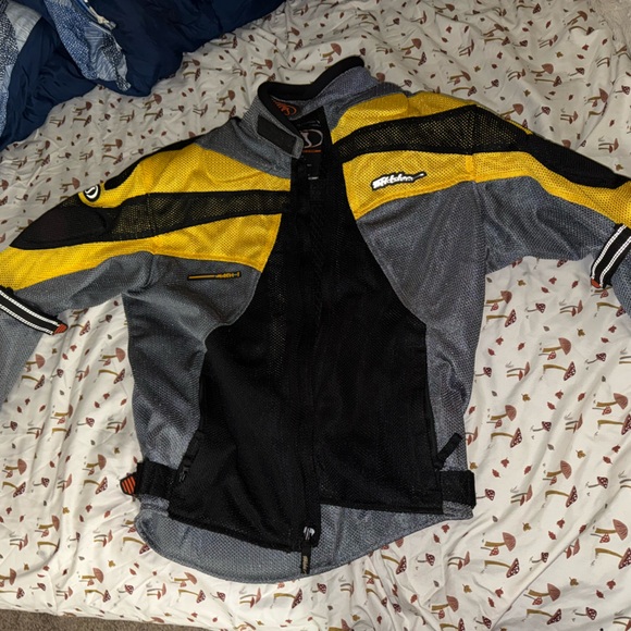 Fieldsheer | Jackets & Coats | Mens Black And Yellow Jacket | Poshmark